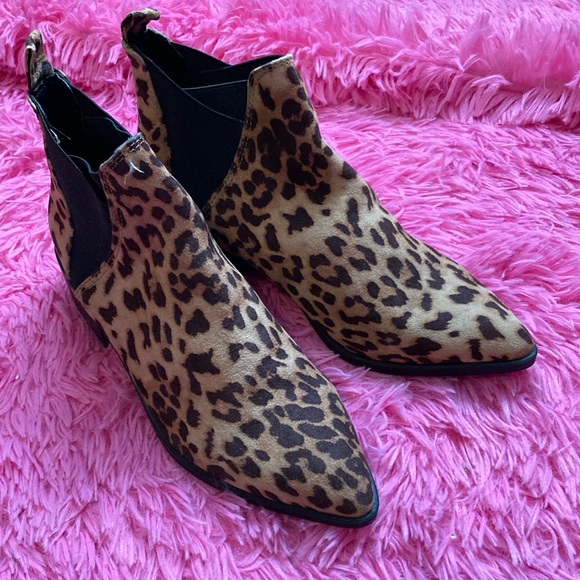 Shoes | Faux Suede Cheetah Print Slip On Stretch Gore Pointed Toe ...